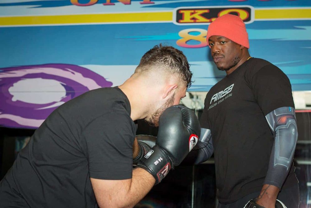 Barry Robinson - HOW TO PUNCH HARDER AND FASTER - WORLD LEVEL BOXING ...